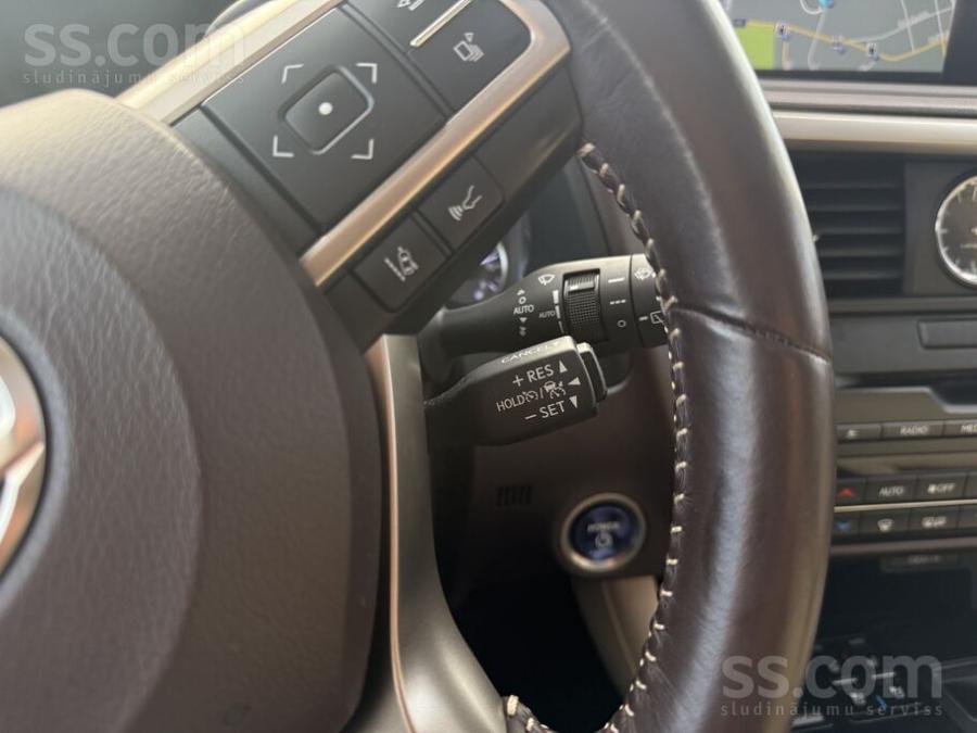Melns Lexus RX 2020 Jelgava, ar dzinēja tilpumu 3.50 L un nobraukumu 0 tūkst. km par 40000 €, foto 19 vietnē AUTOMOTO.COM.LV