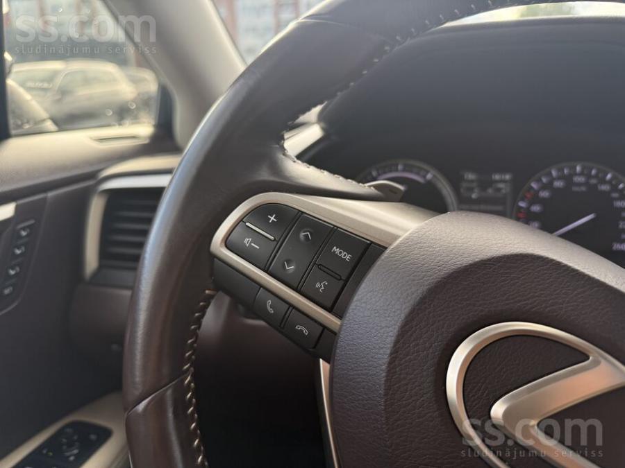 Melns Lexus RX 2020 Jelgava, ar dzinēja tilpumu 3.50 L un nobraukumu 0 tūkst. km par 40000 €, foto 20 vietnē AUTOMOTO.COM.LV