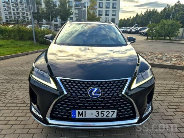 Черный Лексус РХ 2021 в Рига, объемом двигателя 3.50 л и пробегом 74 тыс. км за 42900 €, фото 2 на AUTOMOTO.COM.LV