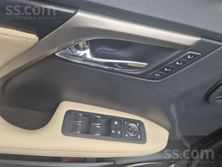 Black Lexus RX 2021 in Riga, with an engine capacity of 3.50 L and mileage of 74 thousand km for 42900 €, photo 12 on AUTOMOTO.COM.LV