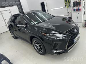 Black Lexus RX 2022 in Riga, with an engine capacity of 3.50 L and mileage of 80 thousand km for 55000 €, photo 2 on AUTOMOTO.COM.LV