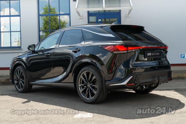 Black Lexus RX 2025 in Vilnius, with an engine capacity of 0.00 L and mileage of 13 thousand km for 76900 €, photo 3 on AUTOMOTO.COM.LV