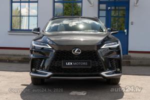 Black Lexus RX 2025 in Vilnius, with an engine capacity of 0.00 L and mileage of 13 thousand km for 76900 €, photo 8 on AUTOMOTO.COM.LV