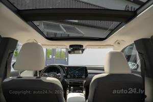 Black Lexus RX 2025 in Vilnius, with an engine capacity of 0.00 L and mileage of 13 thousand km for 76900 €, photo 22 on AUTOMOTO.COM.LV