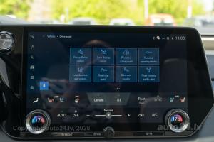 Black Lexus RX 2025 in Vilnius, with an engine capacity of 0.00 L and mileage of 13 thousand km for 76900 €, photo 28 on AUTOMOTO.COM.LV