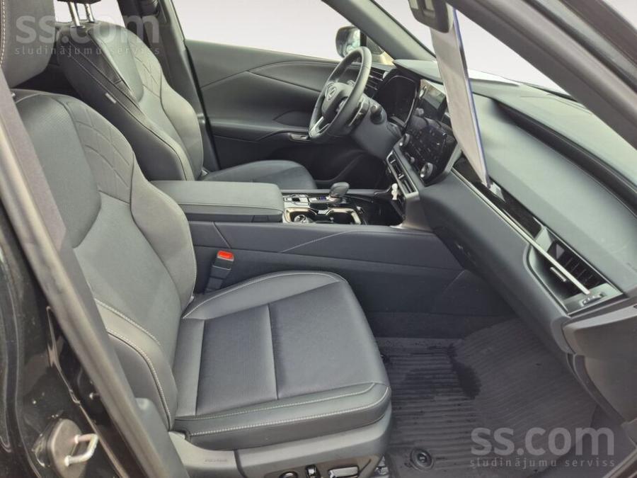 Melns Lexus RX 2025 Rīga, ar dzinēja tilpumu 2.50 L un nobraukumu 11 tūkst. km par 64900 €, foto 7 vietnē AUTOMOTO.COM.LV