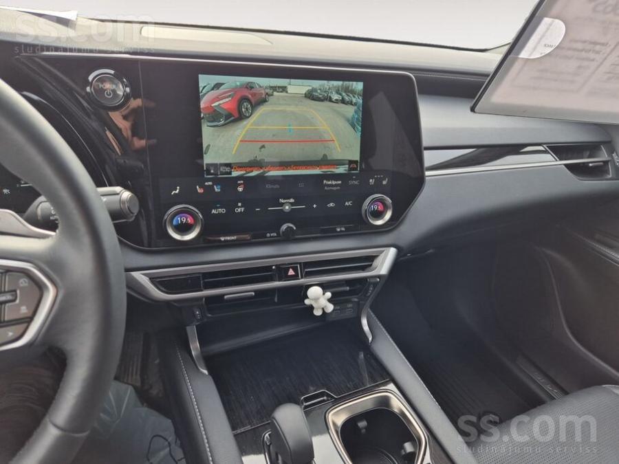 Melns Lexus RX 2025 Rīga, ar dzinēja tilpumu 2.50 L un nobraukumu 11 tūkst. km par 64900 €, foto 15 vietnē AUTOMOTO.COM.LV