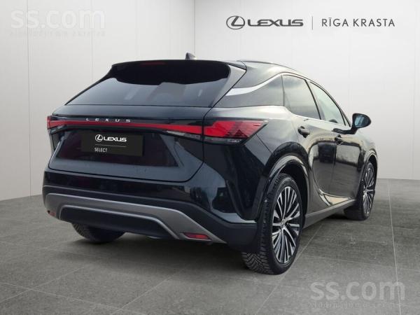 Melns Lexus RX 2025 Rīga, ar dzinēja tilpumu 2.50 L un nobraukumu 11 tūkst. km par 64900 €, foto 2 vietnē AUTOMOTO.COM.LV