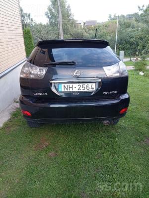 Black Lexus RX 2004 in Rezekne, with an engine capacity of 3.00 L and mileage of 339 thousand km for 3900 €, photo 7 on AUTOMOTO.COM.LV