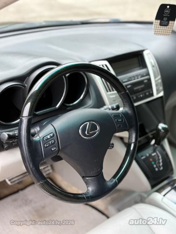 Melns Lexus RX 2008 Tallina, ar dzinēja tilpumu 3.30 L un nobraukumu 257 tūkst. km par 5390 €, foto 11 vietnē AUTOMOTO.COM.LV