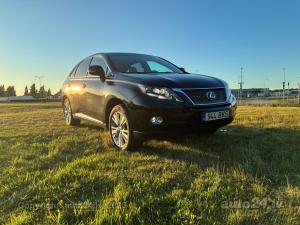 Black Lexus RX 2010 in Tallinn, with an engine capacity of 3.50 L and mileage of 293 thousand km for 9000 €, photo 9 on AUTOMOTO.COM.LV