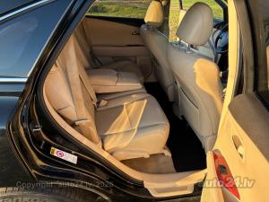 Black Lexus RX 2010 in Tallinn, with an engine capacity of 3.50 L and mileage of 293 thousand km for 9000 €, photo 16 on AUTOMOTO.COM.LV