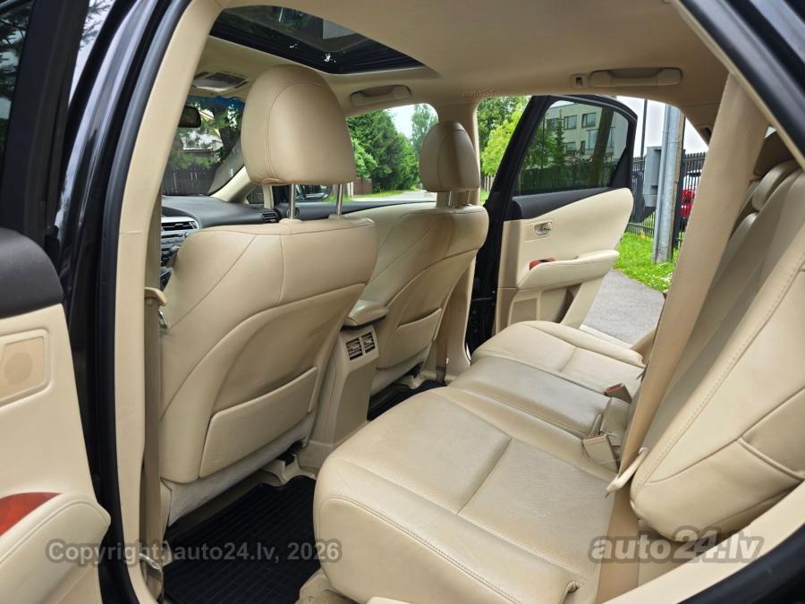 Черный Лексус РХ 2010 в Таллин, объемом двигателя 3.50 л и пробегом 265 тыс. км за 9490 €, фото 16 на AUTOMOTO.COM.LV