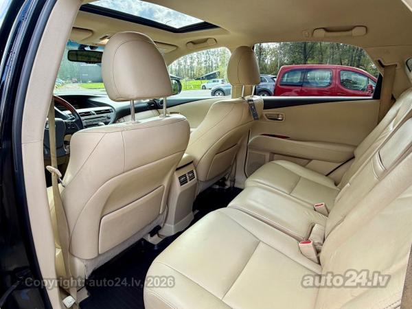 Черный Лексус РХ 2010 в Тарту, объемом двигателя 3.50 л и пробегом 297 тыс. км за 8999 €, фото 9 на AUTOMOTO.COM.LV