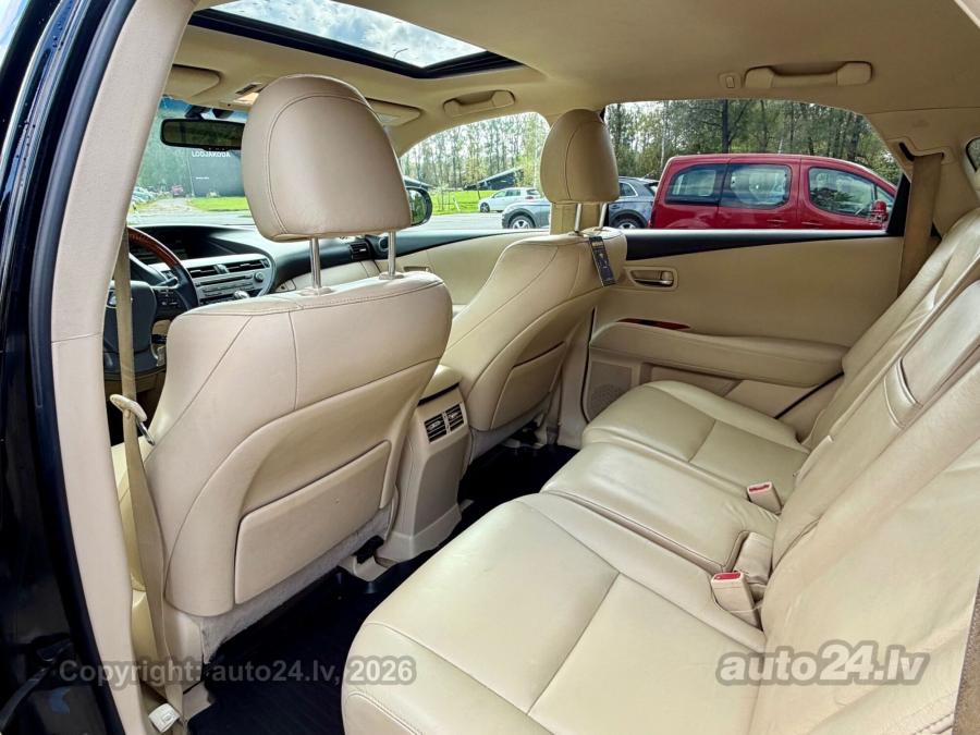 Черный Лексус РХ 2010 в Тарту, объемом двигателя 3.50 л и пробегом 297 тыс. км за 8999 €, фото 9 на AUTOMOTO.COM.LV
