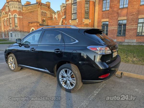 Melns Lexus RX 2011 Tallina, ar dzinēja tilpumu 3.50 L un nobraukumu 228 tūkst. km par 11999 €, foto 2 vietnē AUTOMOTO.COM.LV