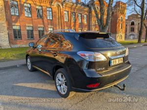 Black Lexus RX 2011 in Tallinn, with an engine capacity of 3.50 L and mileage of 228 thousand km for 11999 €, photo 11 on AUTOMOTO.COM.LV