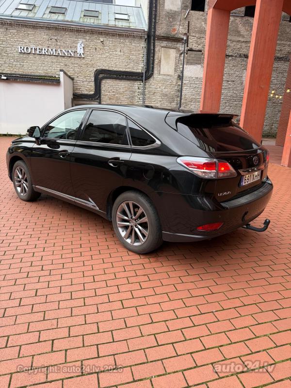 Melns Lexus RX 2014 Tallina, ar dzinēja tilpumu 3.50 L un nobraukumu 335 tūkst. km par 13900 €, foto 5 vietnē AUTOMOTO.COM.LV