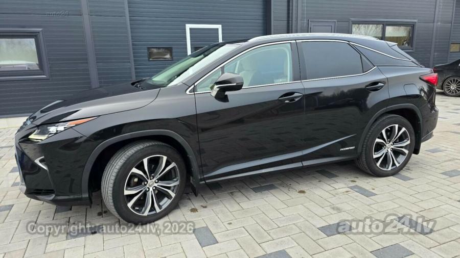 Black Lexus RX 2017 in Haapsalu, with an engine capacity of 3.50 L and mileage of 139 thousand km for 34500 €, photo 3 on AUTOMOTO.COM.LV