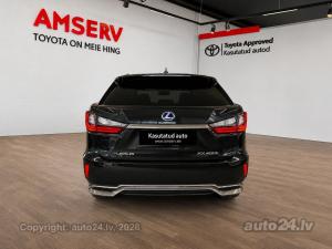 Black Lexus RX 2017 in Tallinn, with an engine capacity of 3.50 L and mileage of 140 thousand km for 31990 €, photo 5 on AUTOMOTO.COM.LV