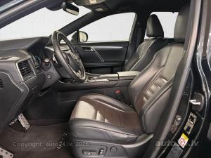 Black Lexus RX 2017 in Tallinn, with an engine capacity of 3.50 L and mileage of 140 thousand km for 31990 €, photo 7 on AUTOMOTO.COM.LV