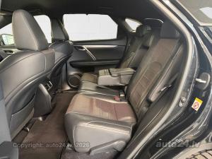 Black Lexus RX 2017 in Tallinn, with an engine capacity of 3.50 L and mileage of 140 thousand km for 31990 €, photo 10 on AUTOMOTO.COM.LV