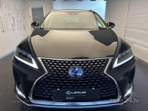 Melns Lexus RX 2020 Tallina, ar dzinēja tilpumu 3.50 L un nobraukumu 130 tūkst. km par 41990 €, foto 4 vietnē AUTOMOTO.COM.LV