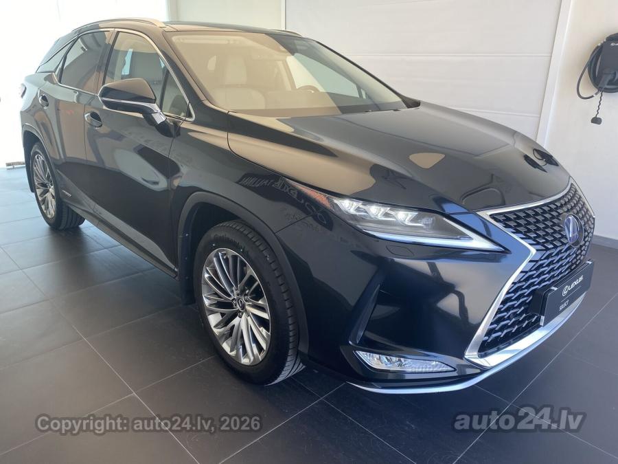 Melns Lexus RX 2021 Tallina, ar dzinēja tilpumu 3.50 L un nobraukumu 60 tūkst. km par 55000 €, foto 6 vietnē AUTOMOTO.COM.LV