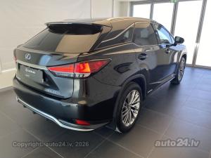 Melns Lexus RX 2021 Tallina, ar dzinēja tilpumu 3.50 L un nobraukumu 60 tūkst. km par 55000 €, foto 7 vietnē AUTOMOTO.COM.LV