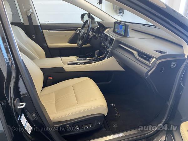 Black Lexus RX 2021 in Tallinn, with an engine capacity of 3.50 L and mileage of 60 thousand km for 55000 €, photo 8 on AUTOMOTO.COM.LV
