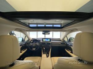 Melns Lexus RX 2021 Tallina, ar dzinēja tilpumu 3.50 L un nobraukumu 60 tūkst. km par 55000 €, foto 11 vietnē AUTOMOTO.COM.LV