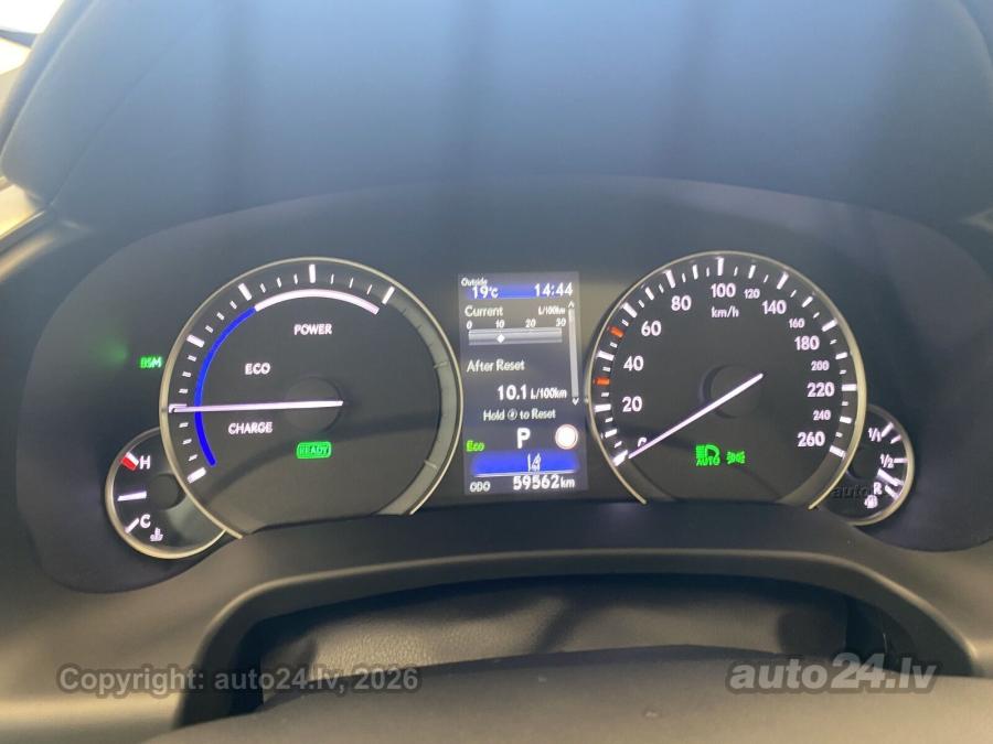 Melns Lexus RX 2021 Tallina, ar dzinēja tilpumu 3.50 L un nobraukumu 60 tūkst. km par 55000 €, foto 14 vietnē AUTOMOTO.COM.LV