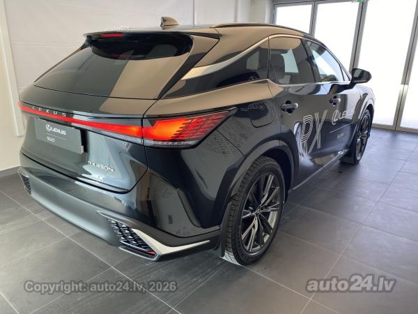 Melns Lexus RX 2025 Tallina, ar dzinēja tilpumu 2.50 L un nobraukumu 10 tūkst. km par 82900 €, foto 6 vietnē AUTOMOTO.COM.LV