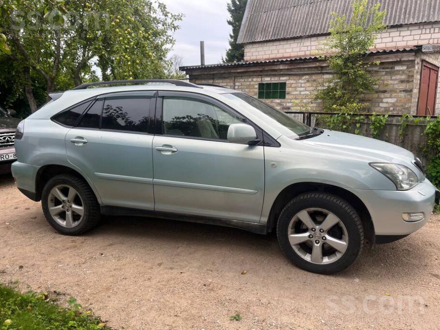 Zils Lexus RX 2004 Liepāja, ar dzinēja tilpumu 3.00 L un nobraukumu 210 tūkst. km par 3700 €, foto 4 vietnē AUTOMOTO.COM.LV