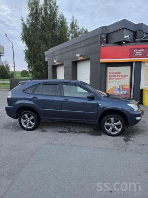 Blue Lexus RX 2004 in Riga, with an engine capacity of 3.00 L and mileage of 355 thousand km for 2650 €, photo 6 on AUTOMOTO.COM.LV