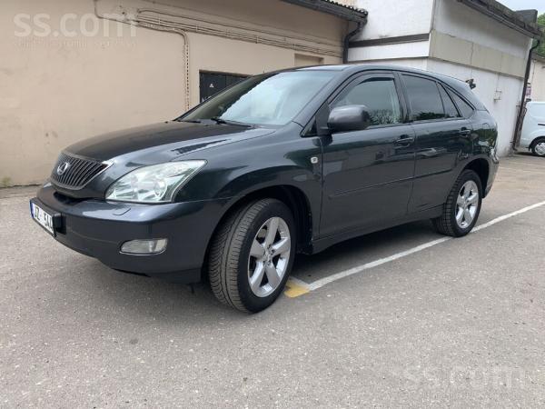 Blue Lexus RX 2005 in Riga, with an engine capacity of 3.00 L and mileage of 307 thousand km for 3999 €, photo 2 on AUTOMOTO.COM.LV