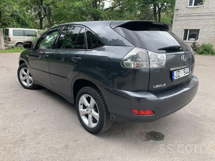 Blue Lexus RX 2005 in Riga, with an engine capacity of 3.00 L and mileage of 307 thousand km for 3999 €, photo 3 on AUTOMOTO.COM.LV