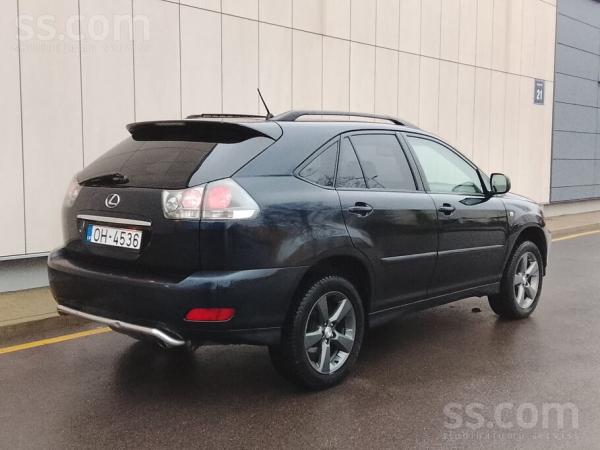 Blue Lexus RX 2005 in Riga, with an engine capacity of 3.00 L and mileage of 310 thousand km for 2990 €, photo 2 on AUTOMOTO.COM.LV