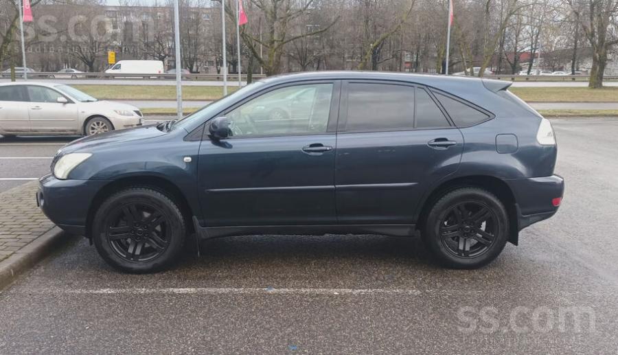 Blue Lexus RX 2005 in Riga, with an engine capacity of 3.30 L and mileage of 314 thousand km for 4999 €, photo 3 on AUTOMOTO.COM.LV