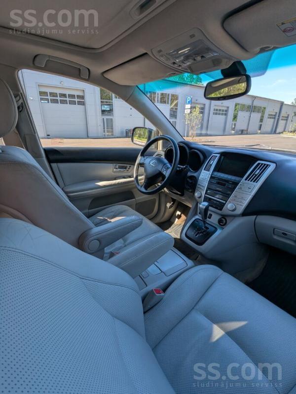 Zils Lexus RX 2005 Rīga, ar dzinēja tilpumu 3.30 L un nobraukumu 334 tūkst. km par 4450 €, foto 7 vietnē AUTOMOTO.COM.LV