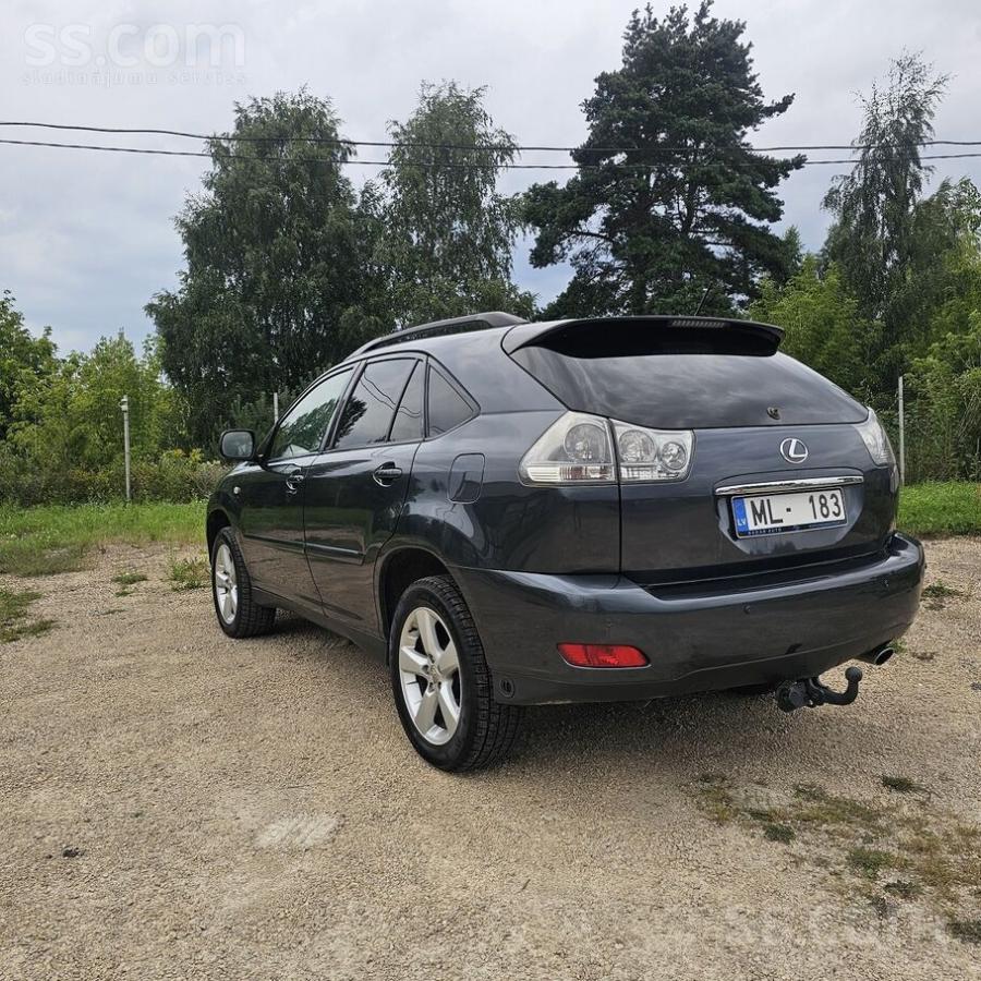 Blue Lexus RX 2005 in Riga, with an engine capacity of 3.00 L and mileage of 320 thousand km for 3950 €, photo 5 on AUTOMOTO.COM.LV