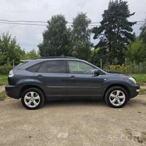 Blue Lexus RX 2005 in Riga, with an engine capacity of 3.00 L and mileage of 320 thousand km for 3950 €, photo 8 on AUTOMOTO.COM.LV