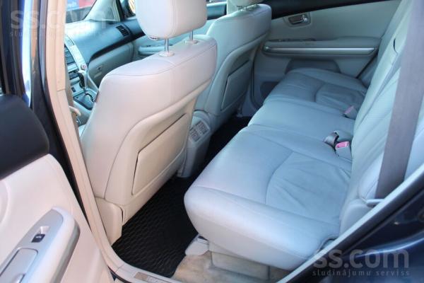 Zils Lexus RX 2005 Liepāja, ar dzinēja tilpumu 4.00 L un nobraukumu 296 tūkst. km par 4350 €, foto 10 vietnē AUTOMOTO.COM.LV