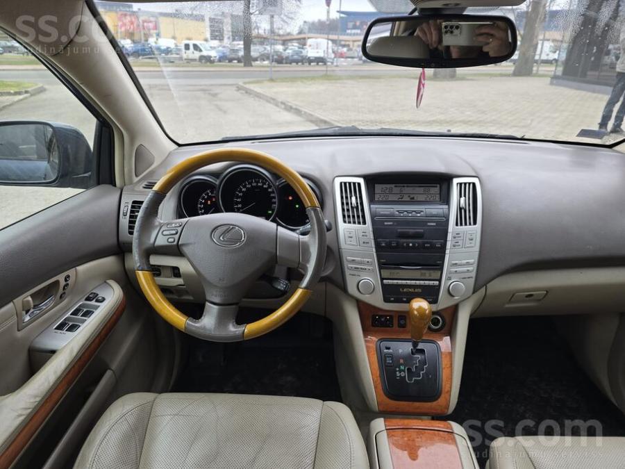 Zils Lexus RX 2006 Rīga, ar dzinēja tilpumu 3.50 L un nobraukumu 256 tūkst. km par 3200 €, foto 7 vietnē AUTOMOTO.COM.LV