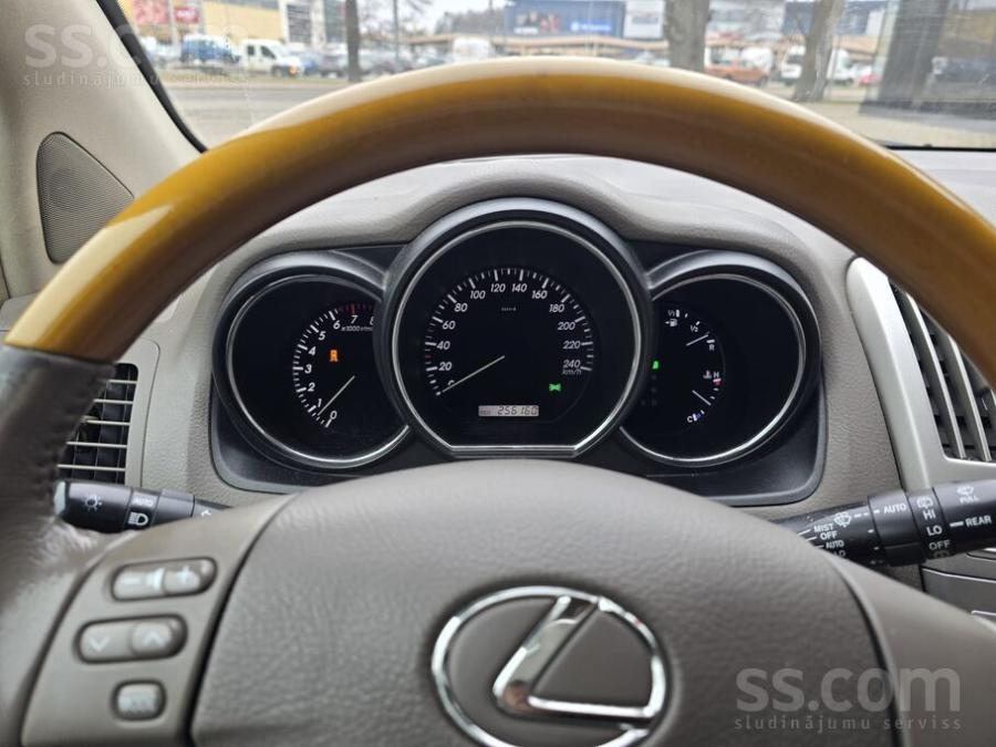 Zils Lexus RX 2006 Rīga, ar dzinēja tilpumu 3.50 L un nobraukumu 256 tūkst. km par 3200 €, foto 9 vietnē AUTOMOTO.COM.LV