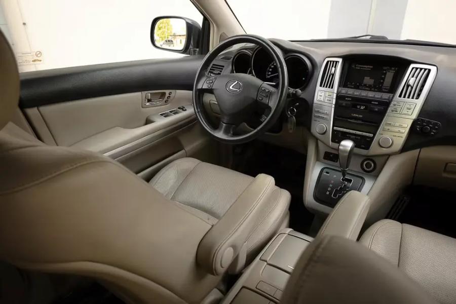 Zils Lexus RX 2006 Jelgava, ar dzinēja tilpumu 3.30 L un nobraukumu 267 tūkst. km par 6900 €, foto 8 vietnē AUTOMOTO.COM.LV