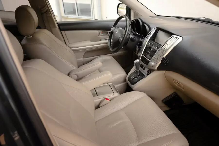 Zils Lexus RX 2006 Jelgava, ar dzinēja tilpumu 3.30 L un nobraukumu 267 tūkst. km par 6900 €, foto 18 vietnē AUTOMOTO.COM.LV