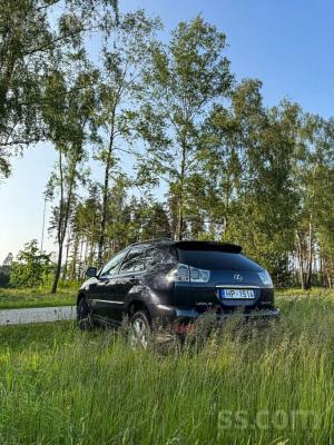 Blue Lexus RX 2007 in Riga, with an engine capacity of 3.30 L and mileage of 269 thousand km for 6740 €, photo 4 on AUTOMOTO.COM.LV