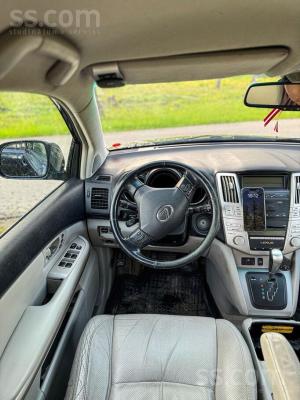 Blue Lexus RX 2007 in Riga, with an engine capacity of 3.30 L and mileage of 269 thousand km for 6740 €, photo 6 on AUTOMOTO.COM.LV