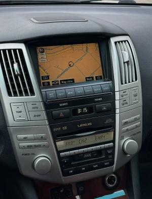 Blue Lexus RX 2007 in Riga, with an engine capacity of 3.30 L and mileage of 381 thousand km for 3900 €, photo 25 on AUTOMOTO.COM.LV